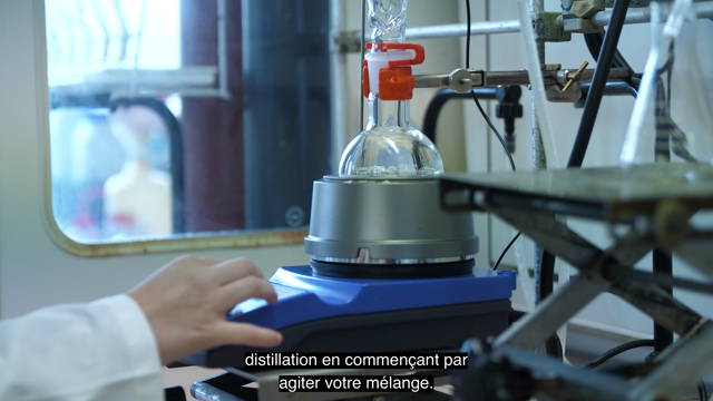 - Chimie - Gestes techniques - Travaux pratiques - Distillation À ...